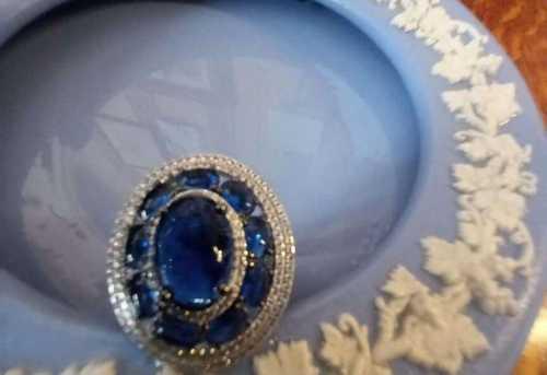 Valtera Красивое серебряное кольцо с фианитом
