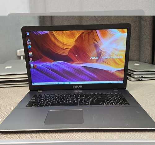 Asus 17.3" AMD 3.1Ghz/8Gb/756SSD/2Gb Чек Гарантия