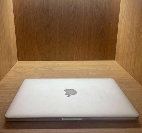 Macbook pro 13 retina 2015