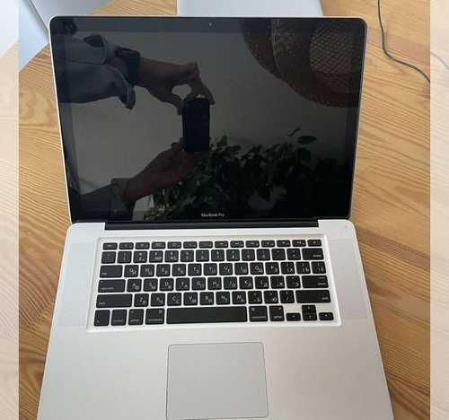 Apple macbook pro 15(2011)