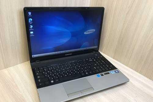 15,6" Ноутбук Samsung NP300E5A на Core i3
