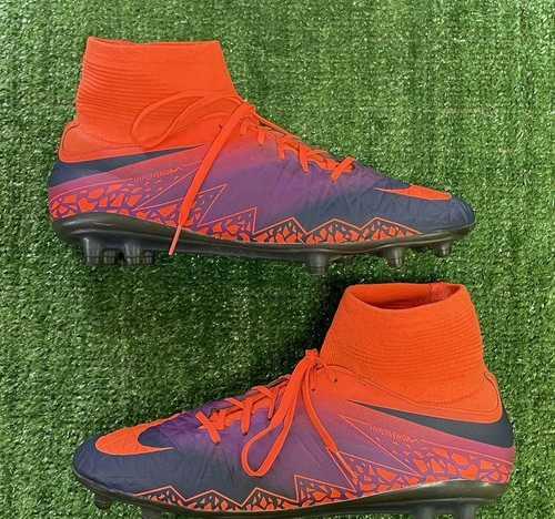 Футбольные бутсы Nike Hypervenom Phatal II DF FG