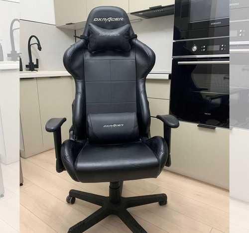 Игровое кресло dxracer formula