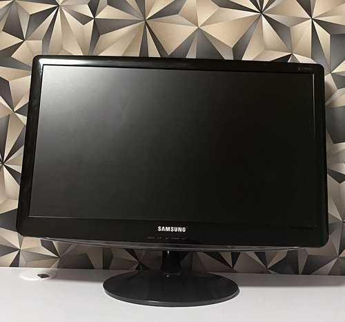 Монитор Samsung SyncMaster B2430 24"