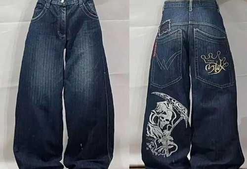 Широкие джинсы реп, с принтом на карманах