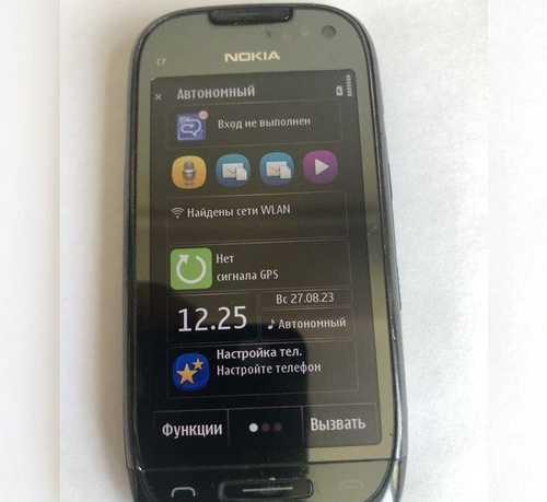 Телефон Nokia С7