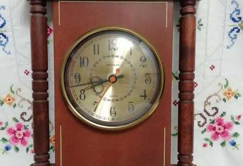 Часы настенные Янтарь СССР