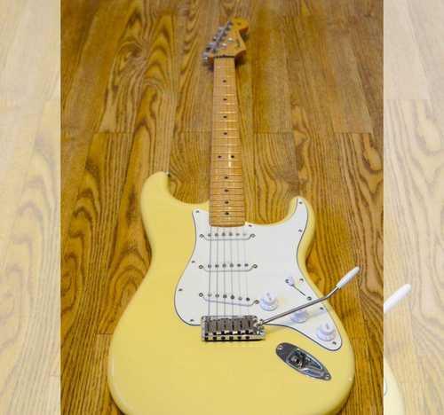 Fender player stratocaster