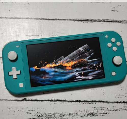 Nintendo switch lite новая (чип   128)