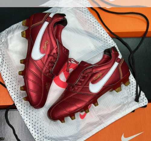 Футбольные бутсы Nike Tiempo Legend Ronaldinho