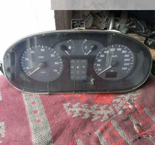 Щиток приборов Renault Scenic 1 1999г