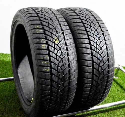 Goodyear UltraGrip Performance 225/45 R19 96V