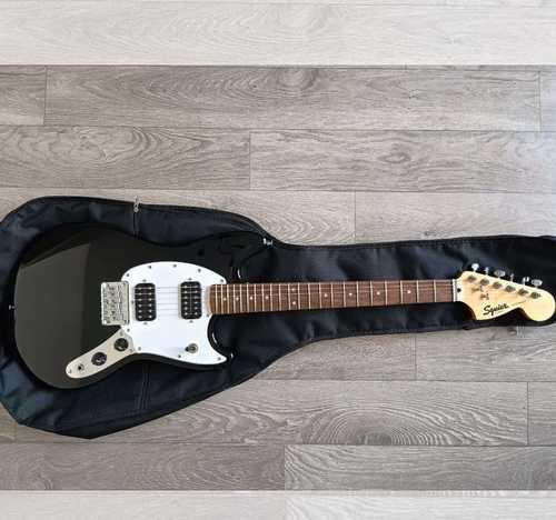 Электрогитара Fender Mustang + комбоусилитель