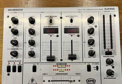 Dj mixer - пульт Behringer Djx400