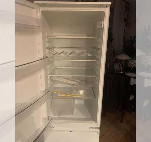 Холодильник бу electrolux