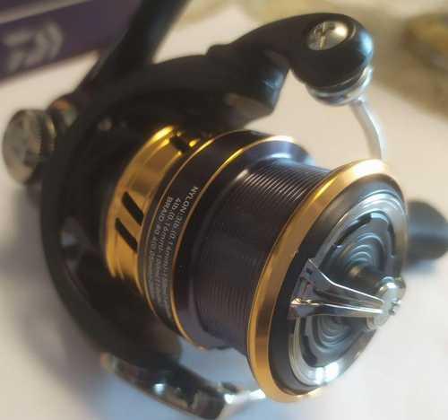 Катушка daiwa новая