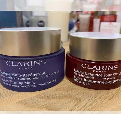 Пустые баночки из под крема clarins