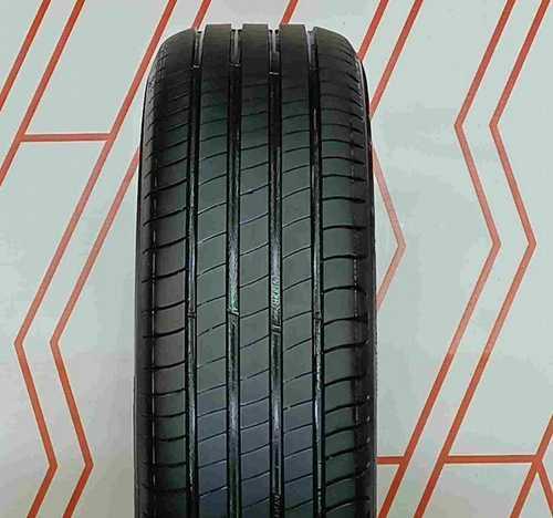 Michelin Primacy 4 215/55 R18 99V