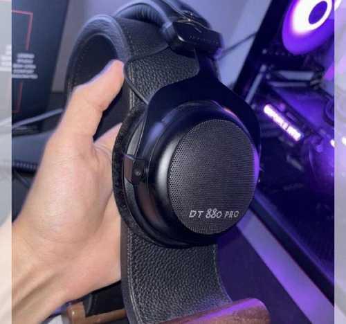 Beyerdynamic DT 880 PRO Black Edition 250 Ohm