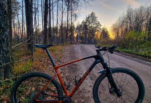 Велосипед Giant XTC Advanced 2 (Carbon) 2022 XL