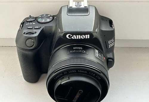 Зеркальный фотоаппарат Canon EOS 250D +2 объектива