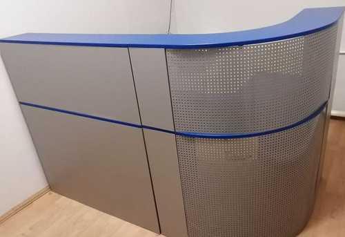 Стойка ресепшн угловая бу