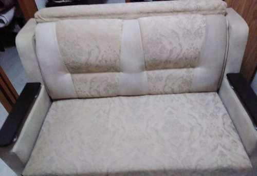 Малогабаритный раскладной диван