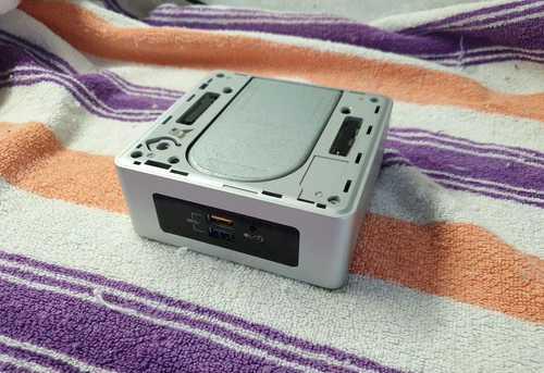 Intel NUC NUC5ppyh