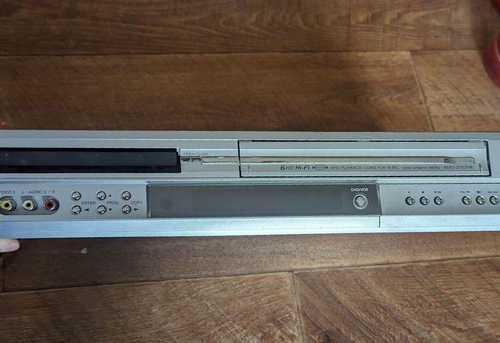 DVD/VHS плеер LG DC377