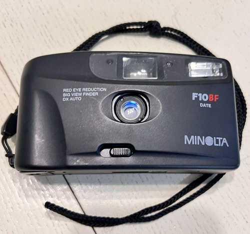 Плёночный фотоаппарат minolta