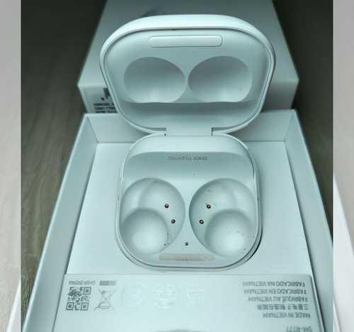 Кейс не заряжает Samsung Galaxy Buds 2