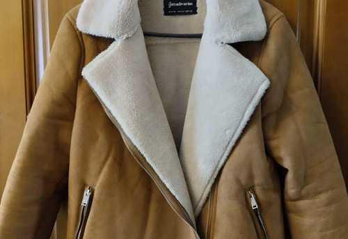Демисезонная дубленка Stradivarius