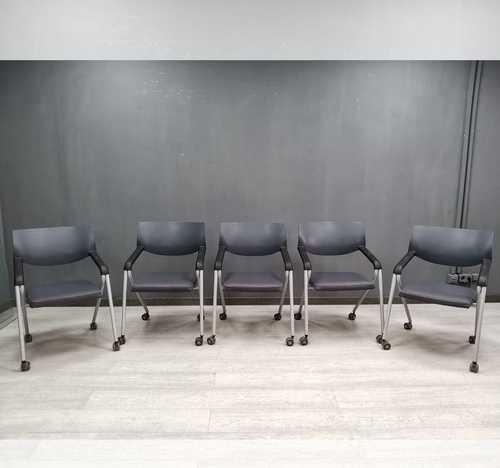 Стул кресло офисное