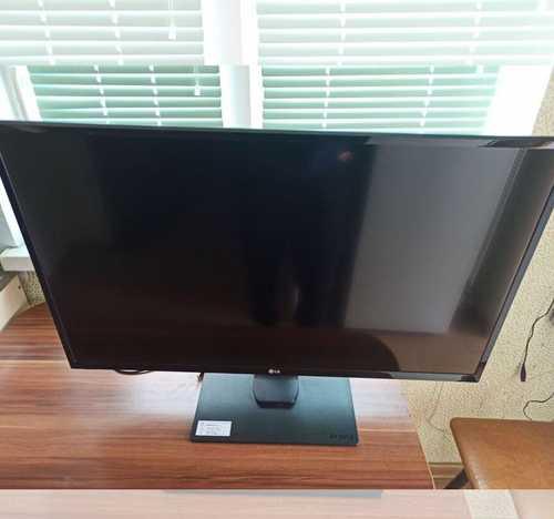 Телевизоры LG 32LJ500V-ZB