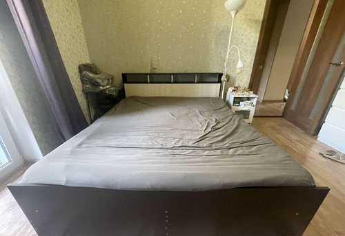 Кровать двухспальная 160х200 бу