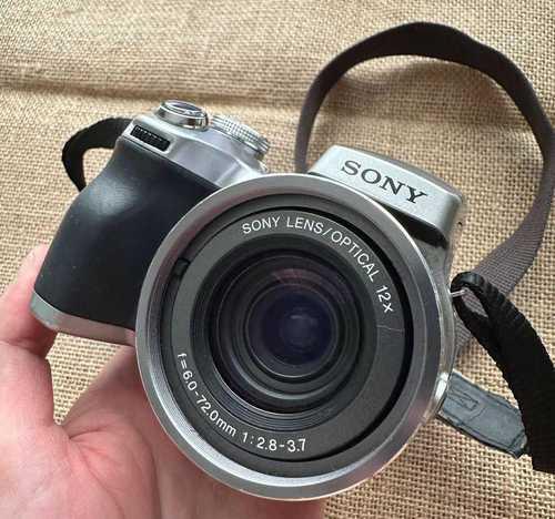 Sony Dsc-H1