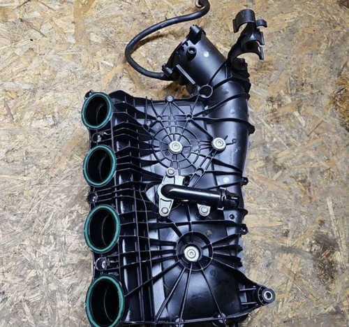 Впускной коллектор BMW 4 G22/G23 G22 2020 8647975