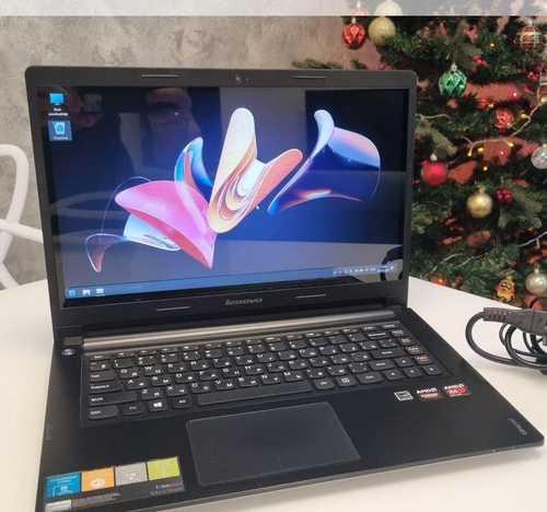 Ноутбук с сенсорным экраном Lenovo ideapad s415