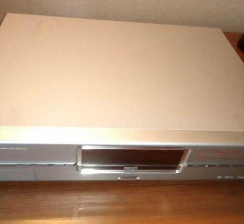 DVD рекордер, плеер Philips 890