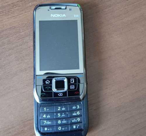 Nokia E66