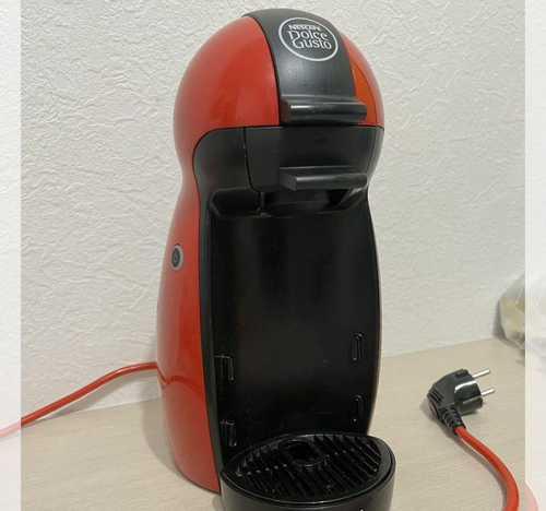 Кофемашина капсульная Nescafe Dolce Gusto