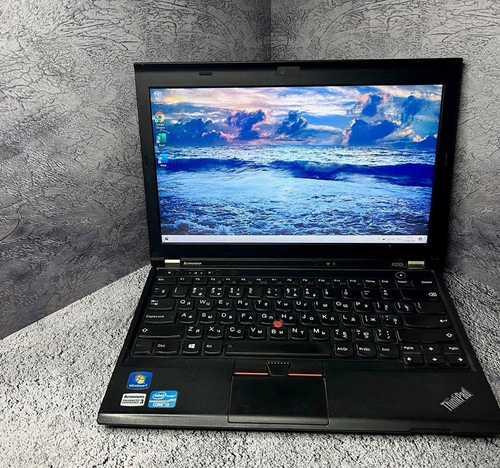 Офисный ноутбук Lenovo Thinkpad