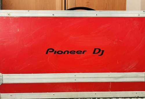 Кейс pioneer