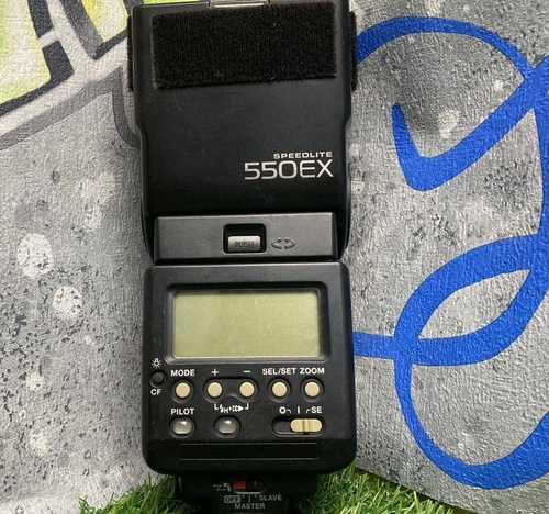 Canon Speedlite 550EX