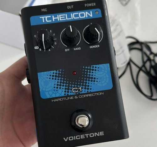 Вокальный процессор tc helicon c1