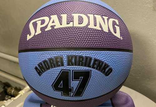 Баскетбольный мяч Кириленко Spalding(оригинал)