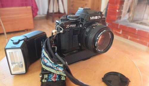 Пленочный зеркальный фотоаппарат Minolta X700