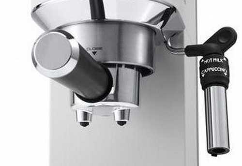Кофеварка рожковая Delonghi EC685.W 1300Вт белый