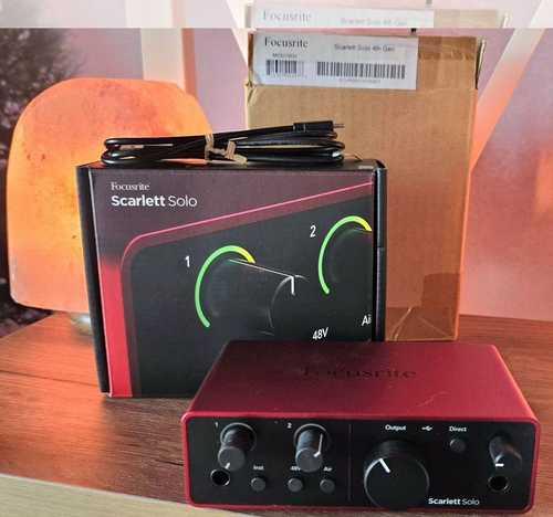 Focusrite Scarlett Solo 4th gen звуковая карта