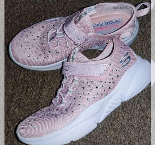 Кроссовки Skechers